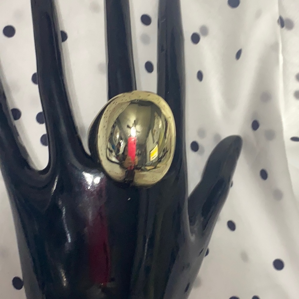 Vintage Gold Chunky Dome Plastic Ring Size 9 - Gem